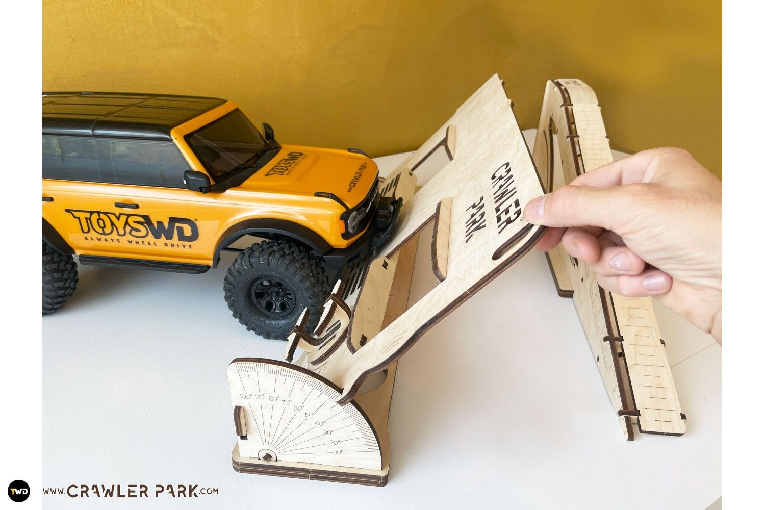 Set-up system table 1/10 & 1/12 scale rc crawler park