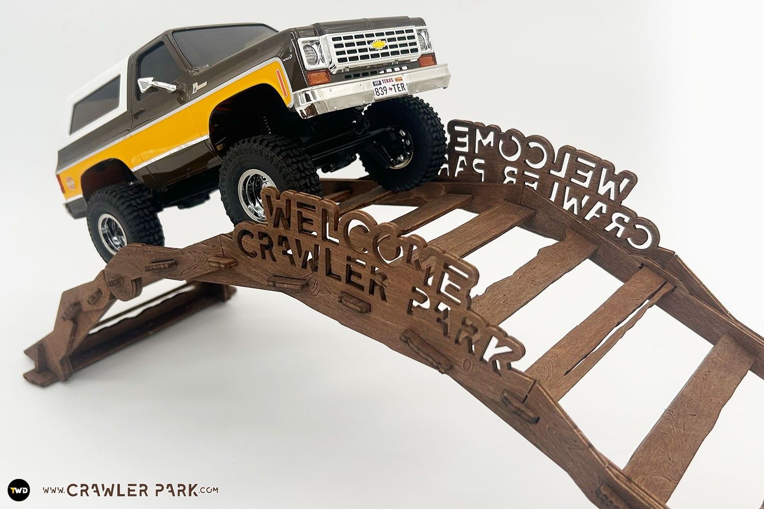 BROWN WELCOME BRIDGE obstacle for RC Crawler Park course 1/24 & 1/18 scale