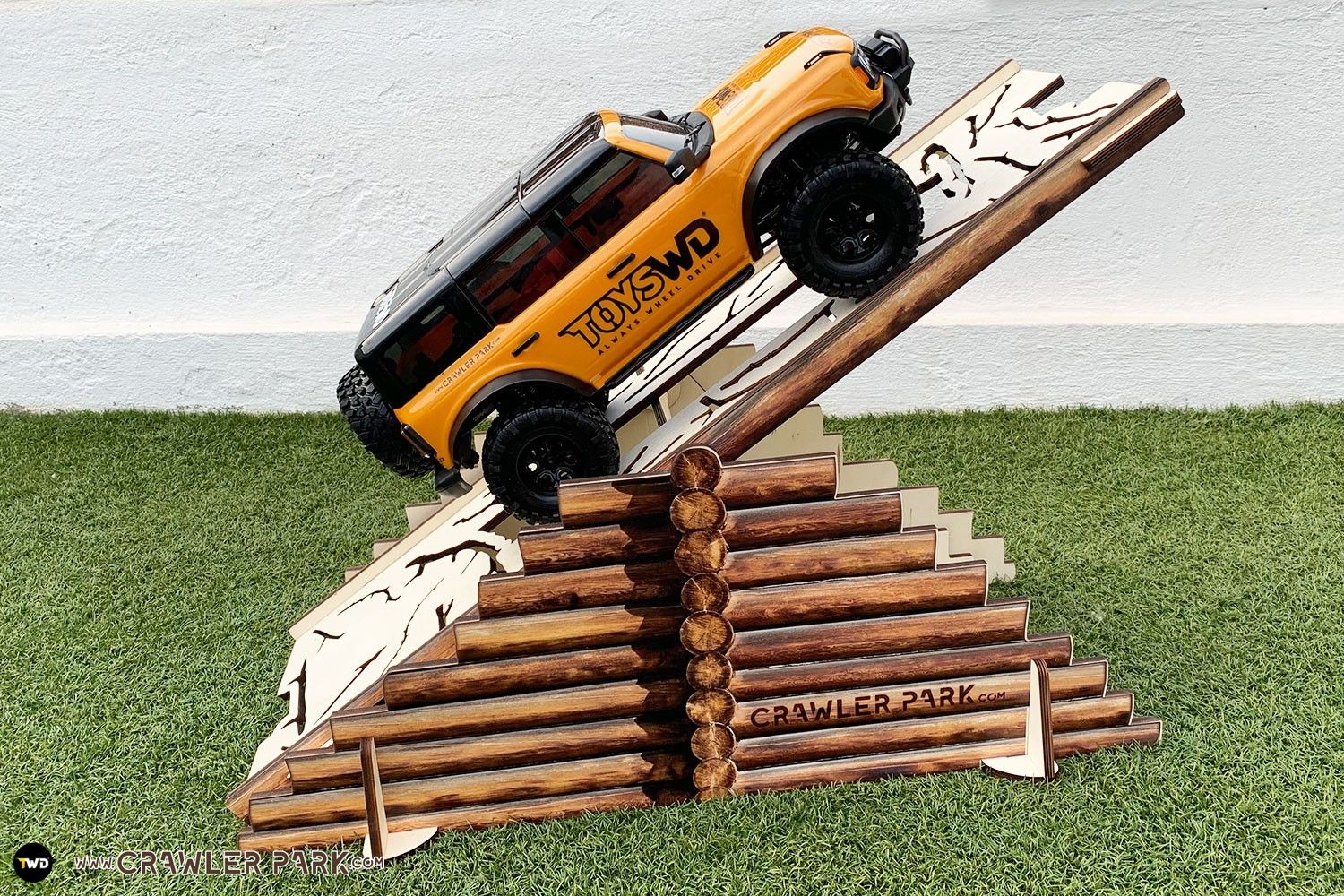 Seesaw obstacle RC Crawler park 1/10